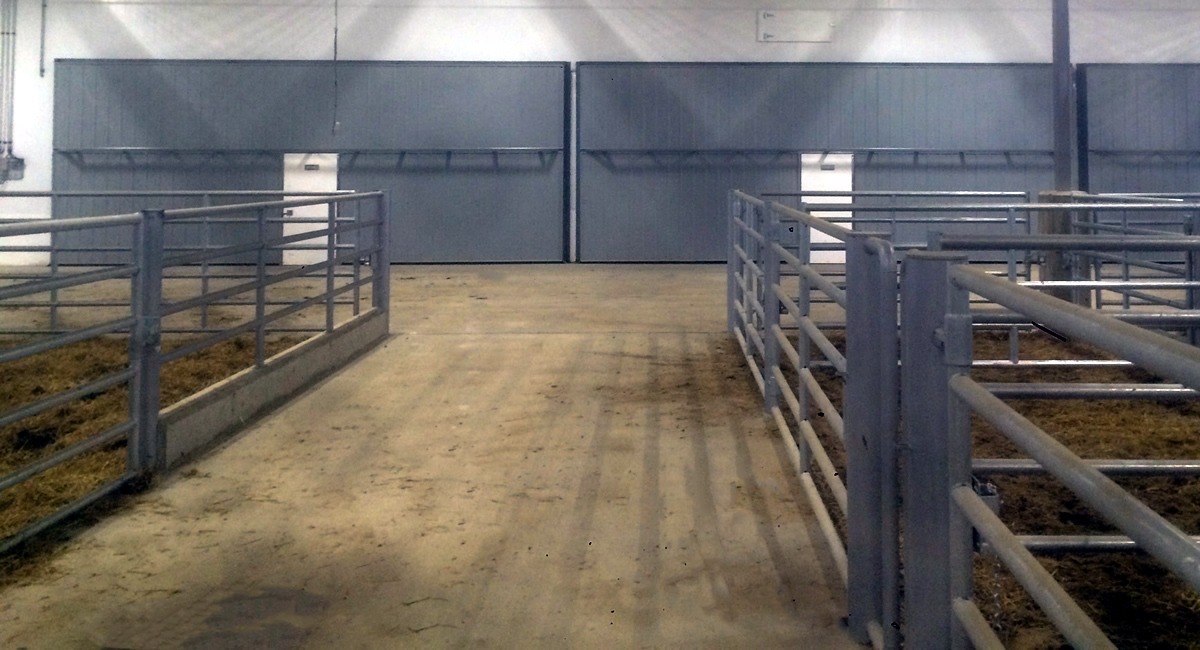 Livestock Doors | Reliable Solutions from Wide Open Door Co